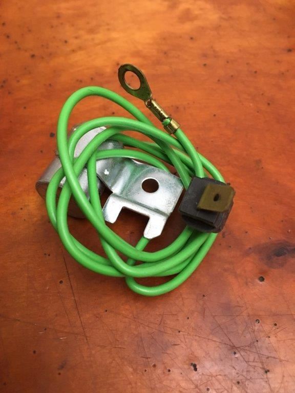 Ignition Classic. 02 061 Distributor Condenser